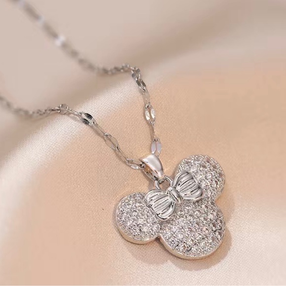 Accessories | New In Package Disney Minnie Mouse Necklace Silver ...